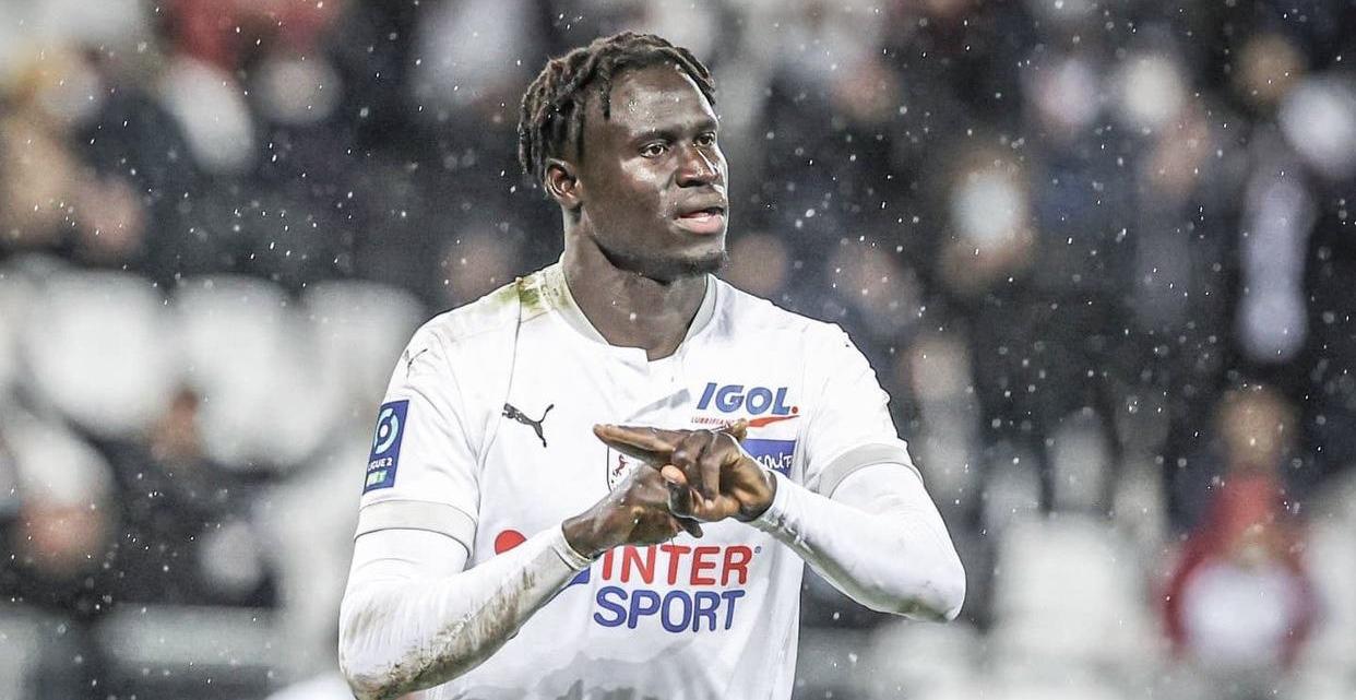 Aliou Badji, attaquant Amiens SC (L2 France) : «Au bled, on me surnomme ...